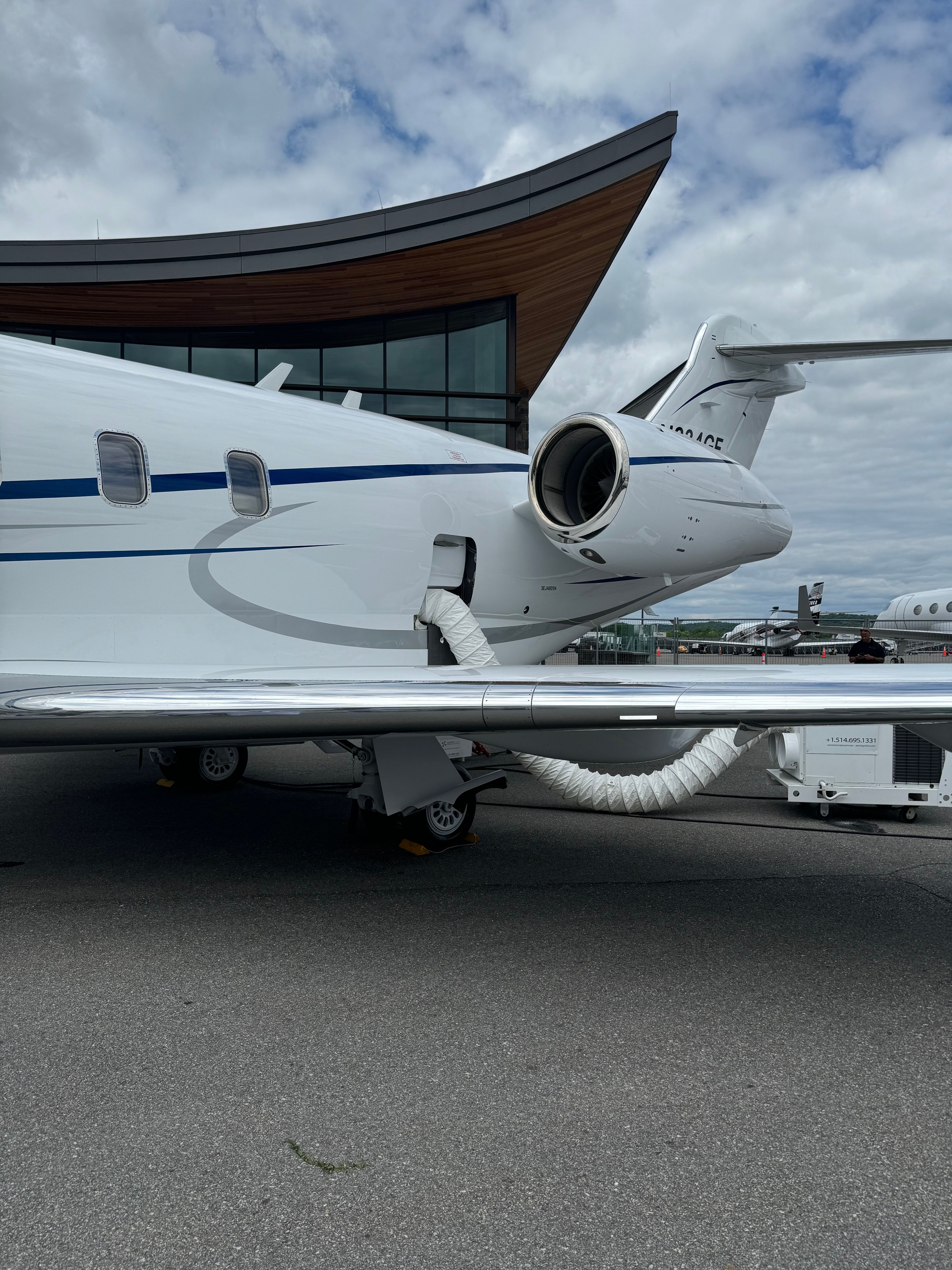 flyExclusive Acquires Two Additional Challenger 350 Aircraft; Starlink ...