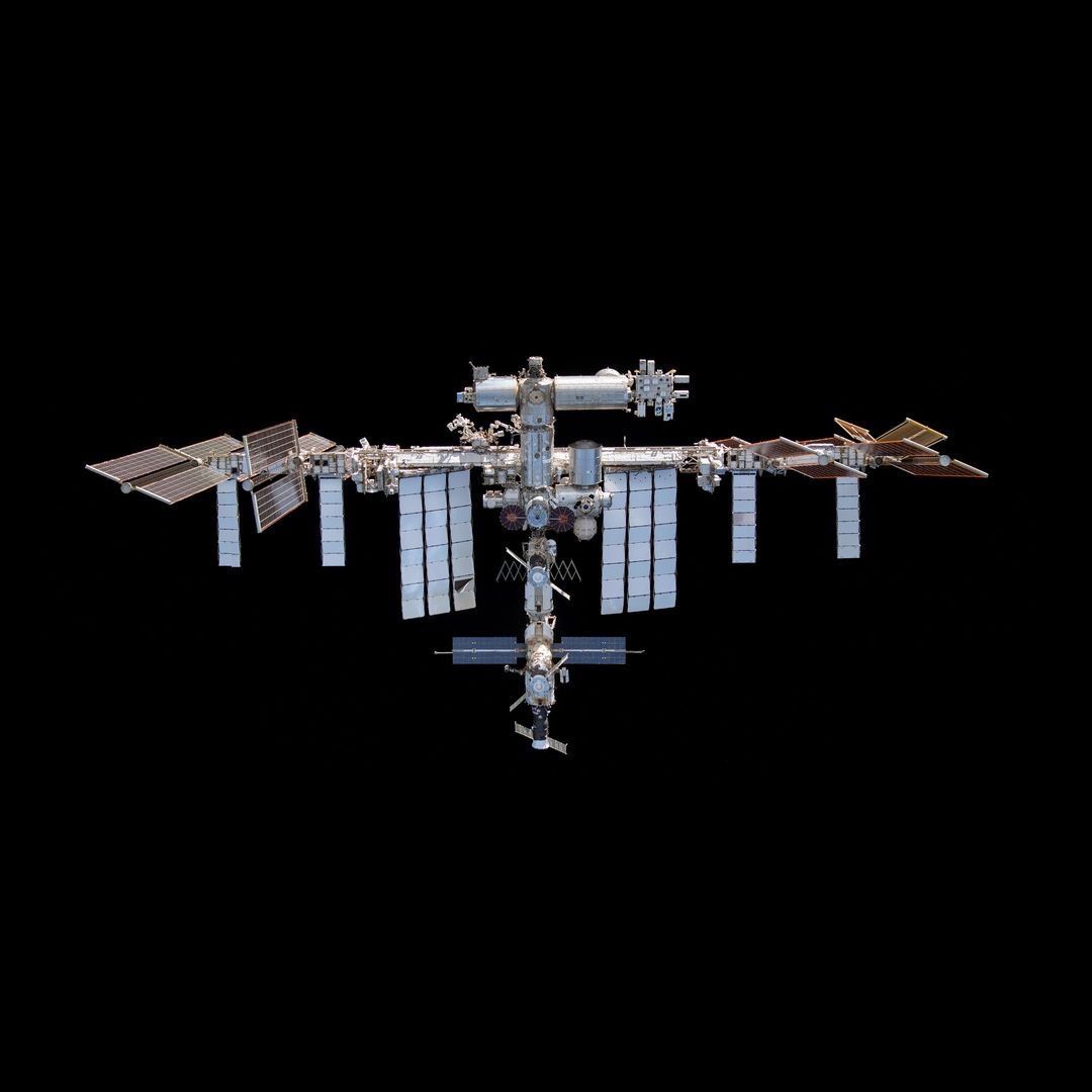 SpaceX’s Crew-8 Dragon Capsule Docked at the ISS Today (Mar. 5) at 2.28 ...