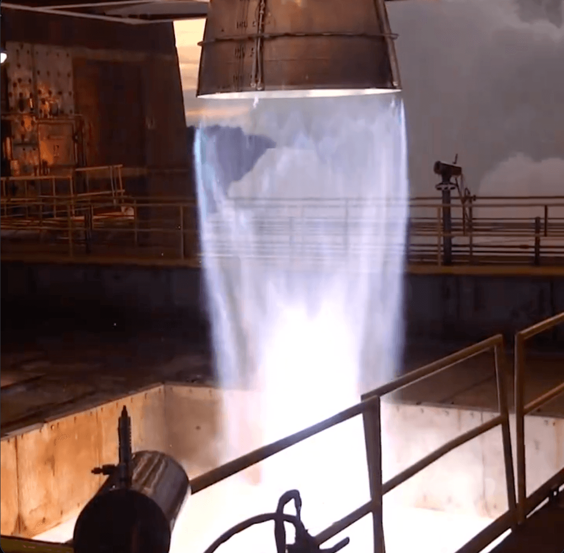 Blue Origin Completes First BE-4 Engine Hotfire Test in 'Rocket City ...