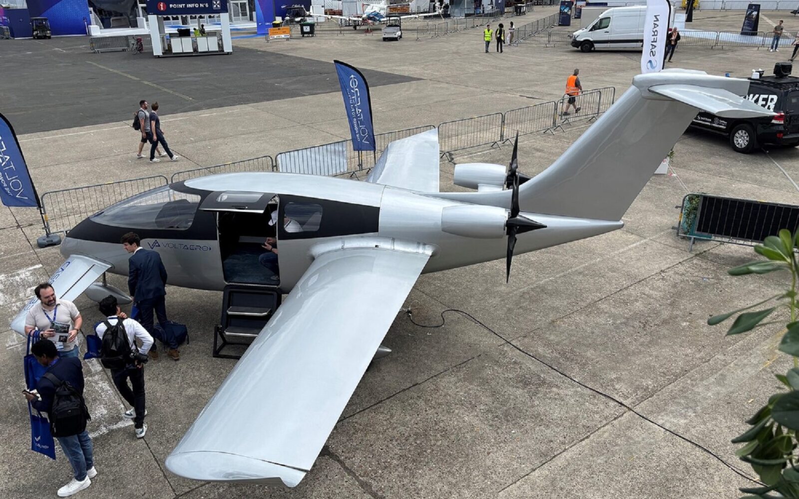 VoltAero Reveals Final Design of Cassio 330 Hybrid Plane at Paris Air ...