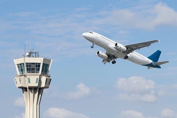 White House and FAA Announce Termination of FAA Emergency Order, Return ...