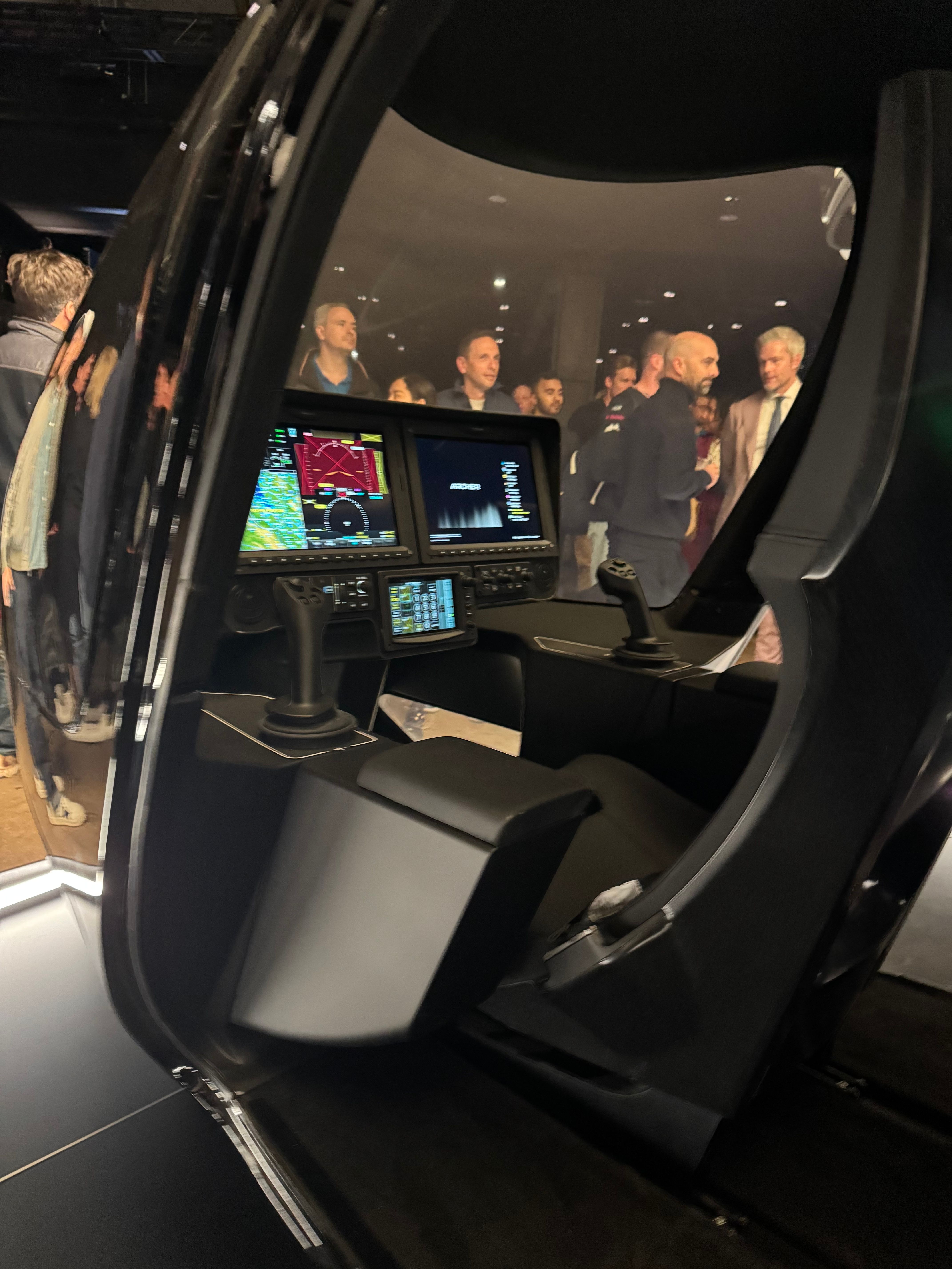 Archer’s Midnight eVTOL Reveal Last Night in NYC Featured a Fleet of ...